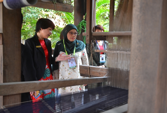 Thêm hiểu biết về văn hóa, con người Việt Nam