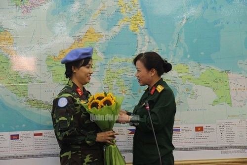 Beauty of first Vietnamese female officer assigned to UN peacekeeping ...