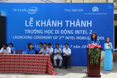 Đưa vào sử dụng trường học nổi di động tại Đồng bằng sông Cửu Long